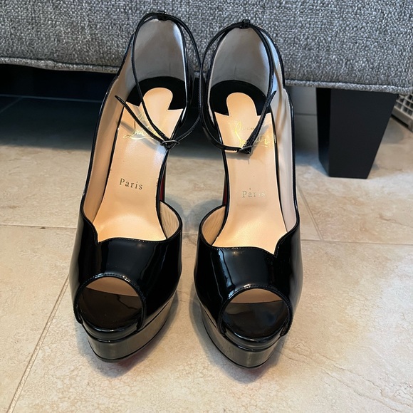 Christian Louboutin | Shoes | Christian Louboutin Black Patent Round ...